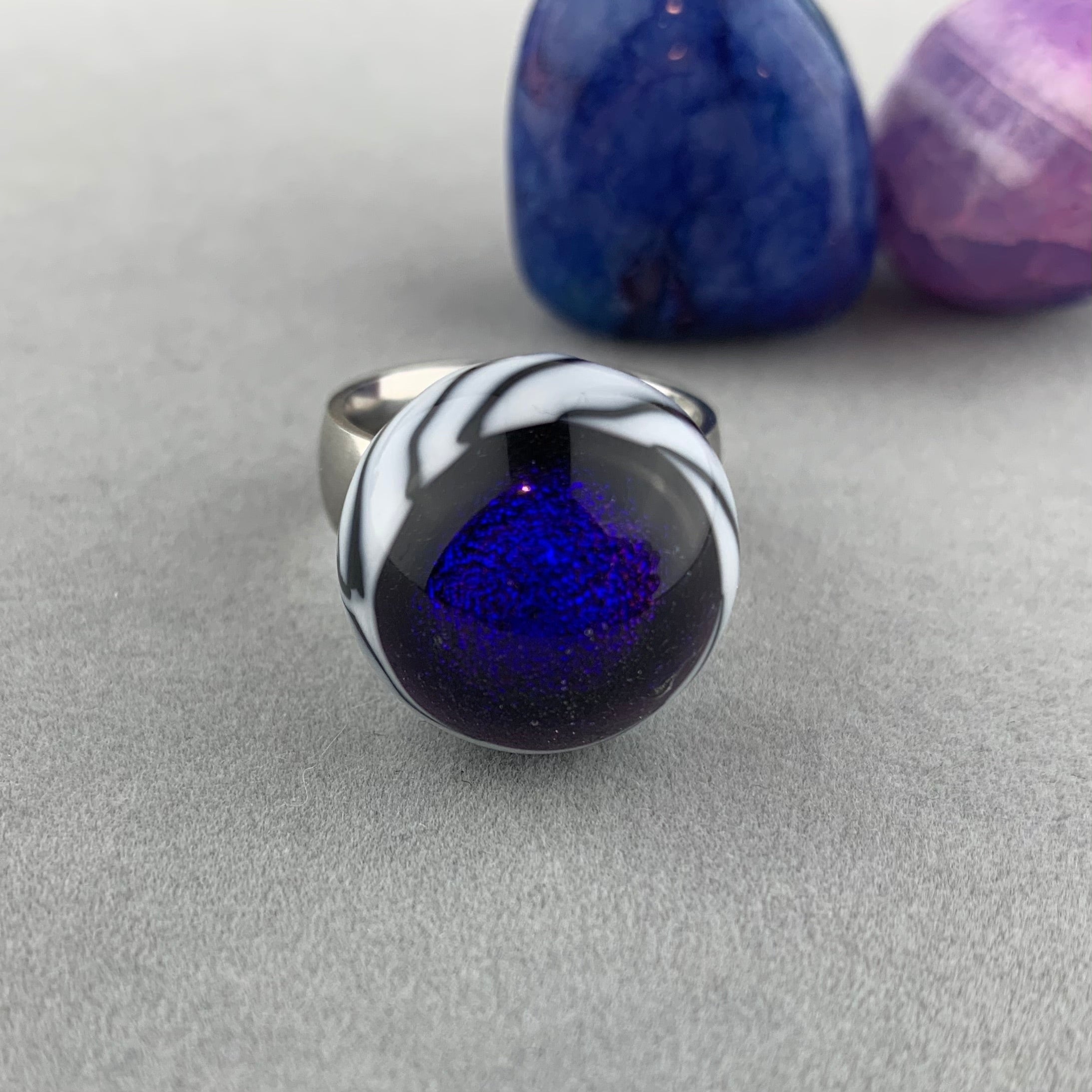 FISH EYE ~ HANDMADE GLASS RING TOPPER – The Bead Tree